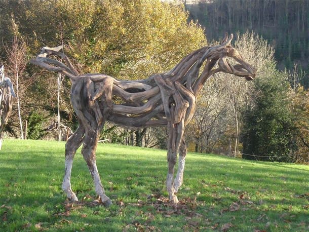Incredible Tree Branch Horse Sculptures | Amusing Planet